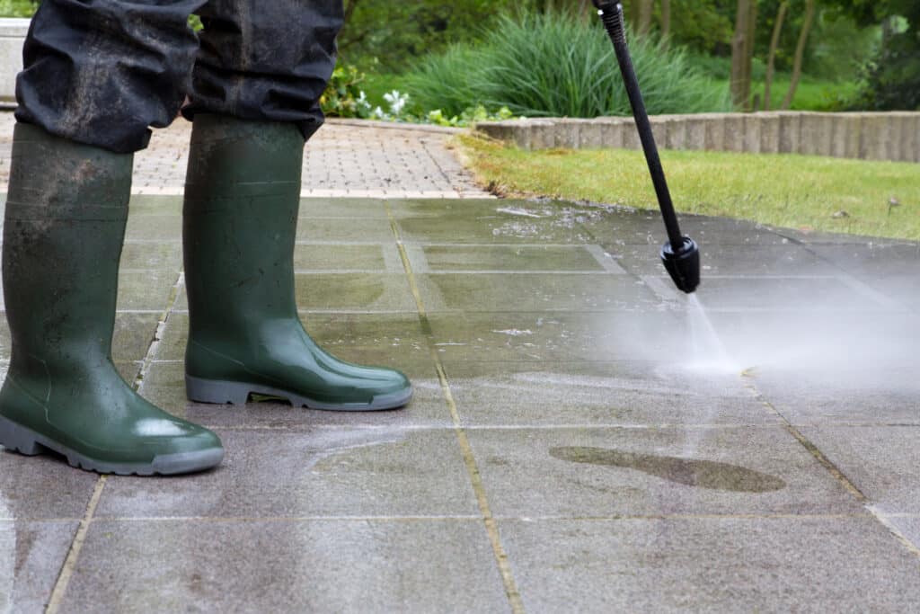 Apartment Complex Pressure Washing: 5 Reasons Why It’s Worth The ...